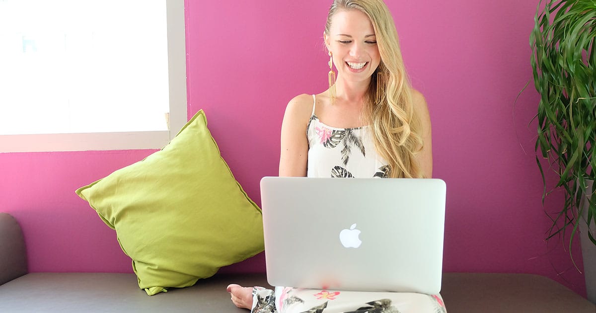 10 Best Hookup Sites UK - No Strings Attached Casual Fun